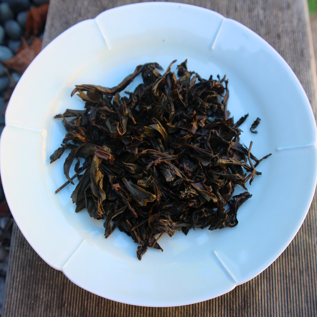 Shui Jin Gui (Golden Water Turtle) Wuyi Oolong - Tea is Enough